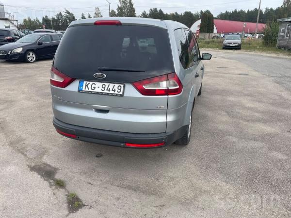 Ford Galaxy 2009 Rīga vietnē Pelēks Ford Galaxy 2009 Rīga, ar dzinēja tilpumu 2.00 L un nobraukumu 0 tūkst. km par 3499 €, foto 10 vietnē AUTOMOTO.COM.LV