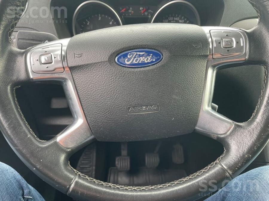 Grey Ford Galaxy 2009 in Riga, with an engine capacity of 2.00 L and mileage of 0 thousand km for 3499 €, photo 12 on AUTOMOTO.COM.LV