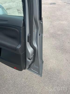 Grey Ford Galaxy 2009 in Riga, with an engine capacity of 2.00 L and mileage of 0 thousand km for 3499 €, photo 23 on AUTOMOTO.COM.LV