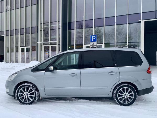 Pelēks Ford Galaxy 2010 Viļņa, ar dzinēja tilpumu 2.00 L un nobraukumu 209 tūkst. km par 4750 €, foto 2 vietnē AUTOMOTO.COM.LV