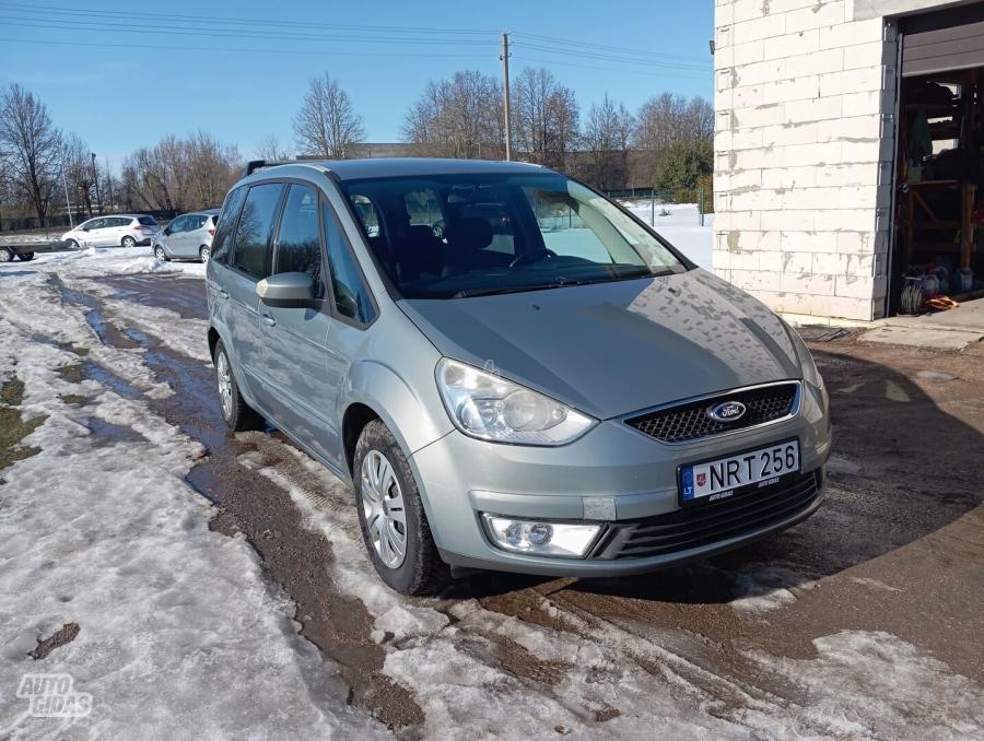 Grey Ford Galaxy 2010 in Sakiai, with an engine capacity of 2.00 L and mileage of 211 thousand km for 3600 €, photo 1 on AUTOMOTO.COM.LV