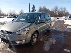 Grey Ford Galaxy 2010 in Sakiai, with an engine capacity of 2.00 L and mileage of 211 thousand km for 3600 €, photo 4 on AUTOMOTO.COM.LV