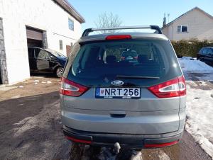 Grey Ford Galaxy 2010 in Sakiai, with an engine capacity of 2.00 L and mileage of 211 thousand km for 3600 €, photo 7 on AUTOMOTO.COM.LV