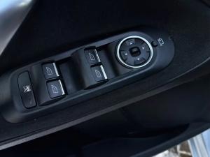 Pelēks Ford Galaxy 2010 Rīga, ar dzinēja tilpumu 2.20 L un nobraukumu 236 tūkst. km par 2250 €, foto 16 vietnē AUTOMOTO.COM.LV