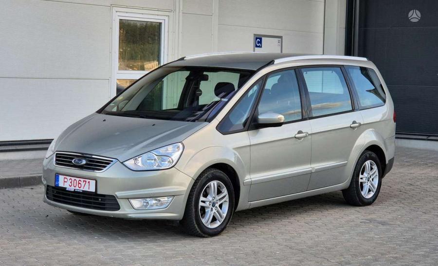 Pelēks Ford Galaxy 2010 Viļņa, ar dzinēja tilpumu 2.00 L un nobraukumu 241 tūkst. km par 4999 €, foto 3 vietnē AUTOMOTO.COM.LV