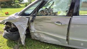 Pelēks Ford Galaxy 2010 Kretinga, ar dzinēja tilpumu 2.00 L un nobraukumu 380 tūkst. km par 1500 €, foto 10 vietnē AUTOMOTO.COM.LV