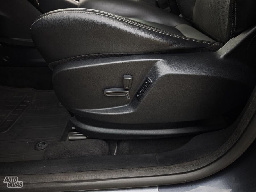 Pelēks Ford Galaxy 2010 Viļņa, ar dzinēja tilpumu 2.20 L un nobraukumu 327 tūkst. km par 4850 €, foto 17 vietnē AUTOMOTO.COM.LV