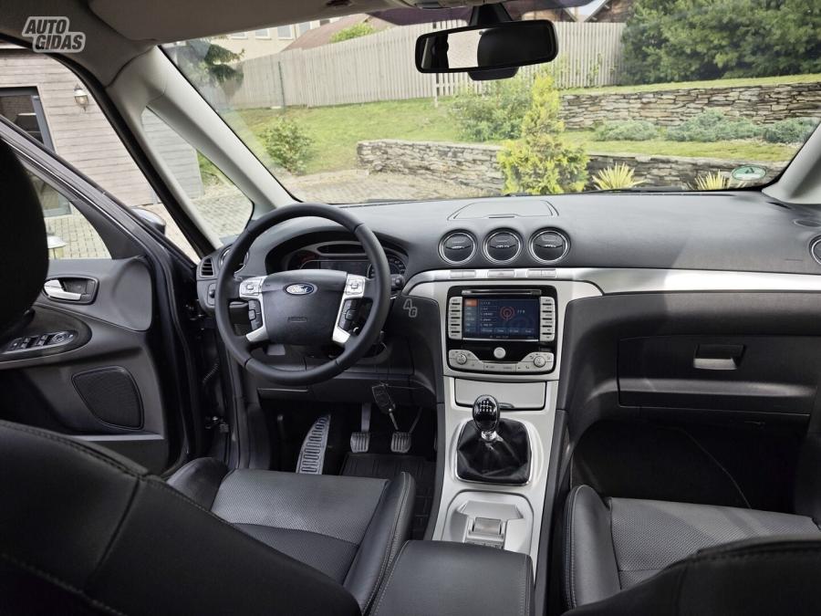 Pelēks Ford Galaxy 2010 Viļņa, ar dzinēja tilpumu 2.20 L un nobraukumu 327 tūkst. km par 4850 €, foto 21 vietnē AUTOMOTO.COM.LV