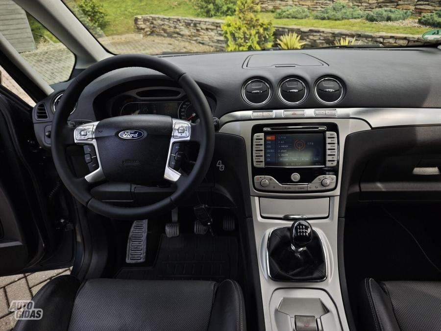 Pelēks Ford Galaxy 2010 Viļņa, ar dzinēja tilpumu 2.20 L un nobraukumu 327 tūkst. km par 4850 €, foto 22 vietnē AUTOMOTO.COM.LV
