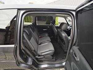 Pelēks Ford Galaxy 2010 Viļņa, ar dzinēja tilpumu 2.20 L un nobraukumu 327 tūkst. km par 4850 €, foto 29 vietnē AUTOMOTO.COM.LV