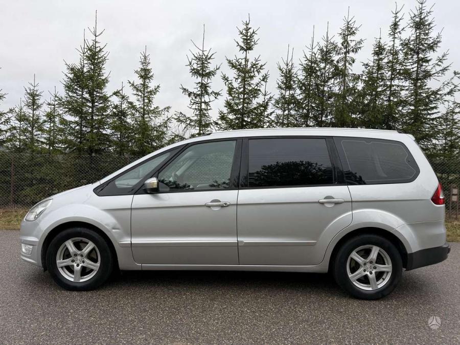 Grey Ford Galaxy 2011 in Utena, with an engine capacity of 2.00 L and mileage of 271 thousand km for 3950 €, photo 6 on AUTOMOTO.COM.LV