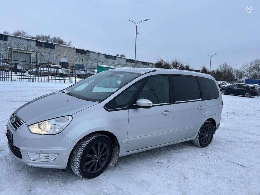 Grey Ford Galaxy 2011 in Marijampole, with an engine capacity of 1.56 L and mileage of 283 thousand km for 5600 €, photo 1 on AUTOMOTO.COM.LV