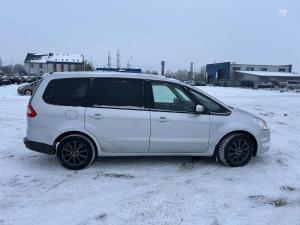 Grey Ford Galaxy 2011 in Marijampole, with an engine capacity of 1.56 L and mileage of 283 thousand km for 5600 €, photo 5 on AUTOMOTO.COM.LV