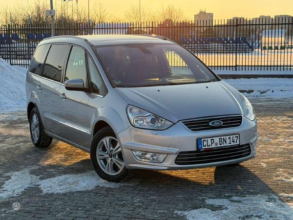 Grey Ford Galaxy 2011 in Jonava, with an engine capacity of 2.18 L and mileage of 300 thousand km for 5999 €, photo 4 on AUTOMOTO.COM.LV