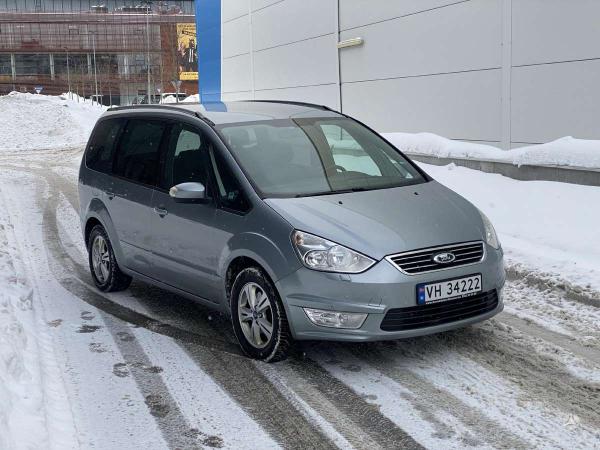 Pelēks Ford Galaxy 2011 Klaipėda, ar dzinēja tilpumu 1.56 L un nobraukumu 265 tūkst. km par 4790 €, foto 1 vietnē AUTOMOTO.COM.LV