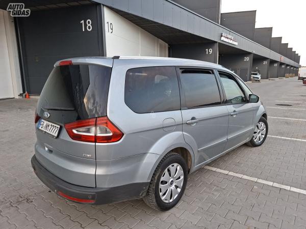 Pelēks Ford Galaxy 2011 Viļņa, ar dzinēja tilpumu 2.00 L un nobraukumu 265 tūkst. km par 5350 €, foto 4 vietnē AUTOMOTO.COM.LV