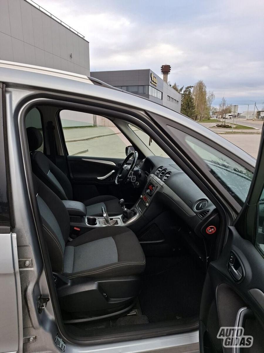 Grey Ford Galaxy 2011 in Vilnius, with an engine capacity of 2.00 L and mileage of 265 thousand km for 4950 €, photo 9 on AUTOMOTO.COM.LV