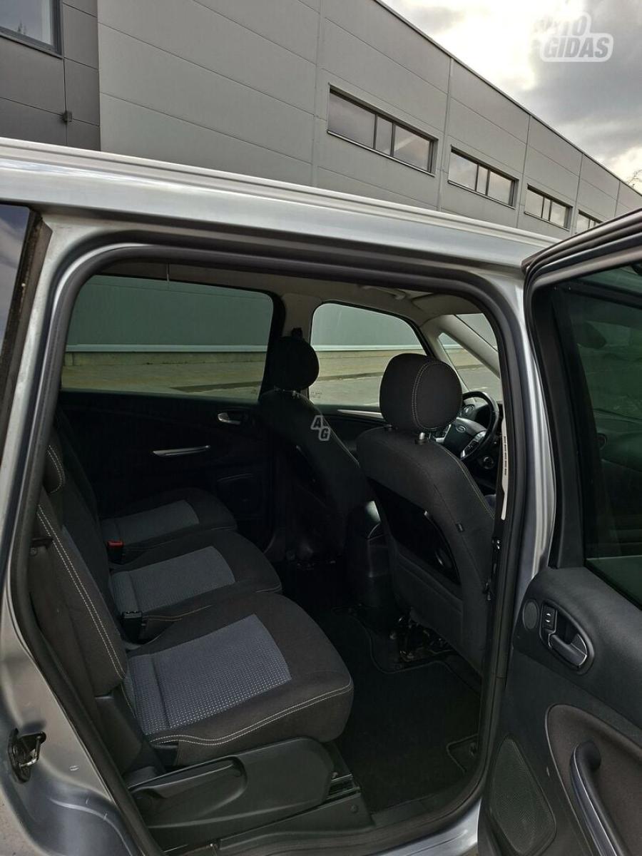 Grey Ford Galaxy 2011 in Vilnius, with an engine capacity of 2.00 L and mileage of 265 thousand km for 4950 €, photo 18 on AUTOMOTO.COM.LV
