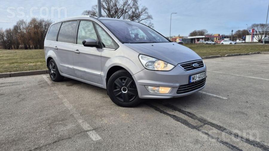 Grey Ford Galaxy 2011 in Riga, with an engine capacity of 2.20 L and mileage of 251 thousand km for 4777 €, photo 3 on AUTOMOTO.COM.LV