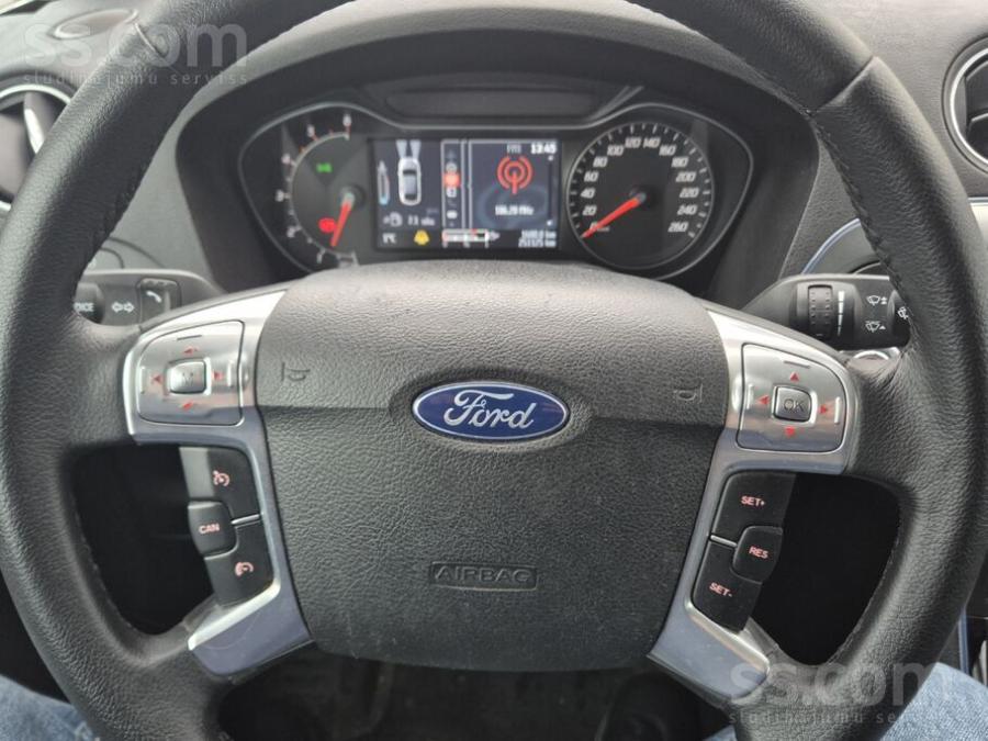 Grey Ford Galaxy 2011 in Riga, with an engine capacity of 2.20 L and mileage of 251 thousand km for 4777 €, photo 8 on AUTOMOTO.COM.LV