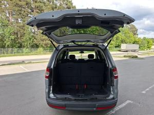 Grey Ford Galaxy 2011 in Vilnius, with an engine capacity of 2.00 L and mileage of 265 thousand km for 4950 €, photo 20 on AUTOMOTO.COM.LV