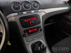 Pelēks Ford Galaxy 2011 Rīga, ar dzinēja tilpumu 2.00 L un nobraukumu 0 tūkst. km par 4990 €, foto 18 vietnē AUTOMOTO.COM.LV