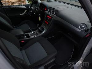 Pelēks Ford Galaxy 2011 Rīga, ar dzinēja tilpumu 2.00 L un nobraukumu 0 tūkst. km par 4990 €, foto 20 vietnē AUTOMOTO.COM.LV
