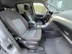 Pelēks Ford Galaxy 2011 Rīga, ar dzinēja tilpumu 2.00 L un nobraukumu 275 tūkst. km par 5250 €, foto 3 vietnē AUTOMOTO.COM.LV