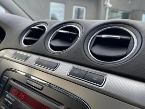 Pelēks Ford Galaxy 2011 Rīga, ar dzinēja tilpumu 2.00 L un nobraukumu 275 tūkst. km par 5250 €, foto 19 vietnē AUTOMOTO.COM.LV