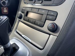 Pelēks Ford Galaxy 2011 Rīga, ar dzinēja tilpumu 2.00 L un nobraukumu 275 tūkst. km par 5250 €, foto 20 vietnē AUTOMOTO.COM.LV