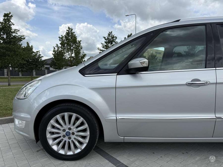 Pelēks Ford Galaxy 2011 Šauļi, ar dzinēja tilpumu 2.00 L un nobraukumu 265 tūkst. km par 6950 €, foto 14 vietnē AUTOMOTO.COM.LV