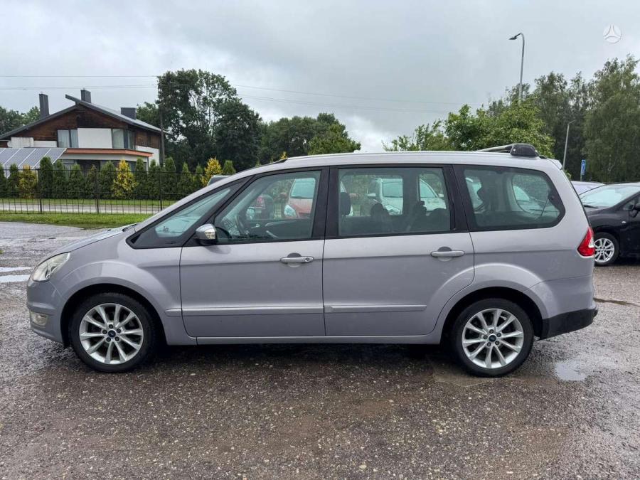 Grey Ford Galaxy 2011 in Jurbarkas, with an engine capacity of 1.56 L and mileage of 247 thousand km for 5450 €, photo 1 on AUTOMOTO.COM.LV