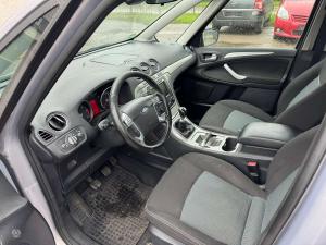 Grey Ford Galaxy 2011 in Jurbarkas, with an engine capacity of 1.56 L and mileage of 247 thousand km for 5450 €, photo 10 on AUTOMOTO.COM.LV