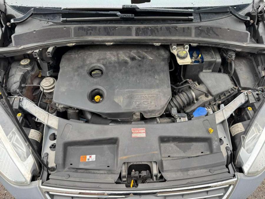 Grey Ford Galaxy 2011 in Jurbarkas, with an engine capacity of 1.56 L and mileage of 247 thousand km for 5450 €, photo 18 on AUTOMOTO.COM.LV