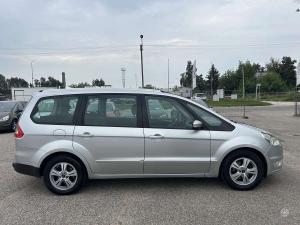 Pelēks Ford Galaxy 2011 Marijampole, ar dzinēja tilpumu 1.56 L un nobraukumu 275 tūkst. km par 4250 €, foto 4 vietnē AUTOMOTO.COM.LV