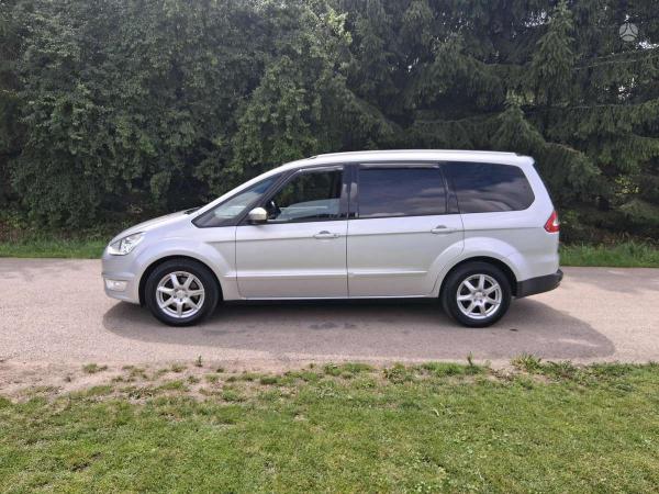 Grey Ford Galaxy 2011 in Marijampole, with an engine capacity of 2.00 L and mileage of 288 thousand km for 4950 €, photo 5 on AUTOMOTO.COM.LV