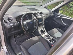 Grey Ford Galaxy 2011 in Marijampole, with an engine capacity of 2.00 L and mileage of 288 thousand km for 4950 €, photo 13 on AUTOMOTO.COM.LV