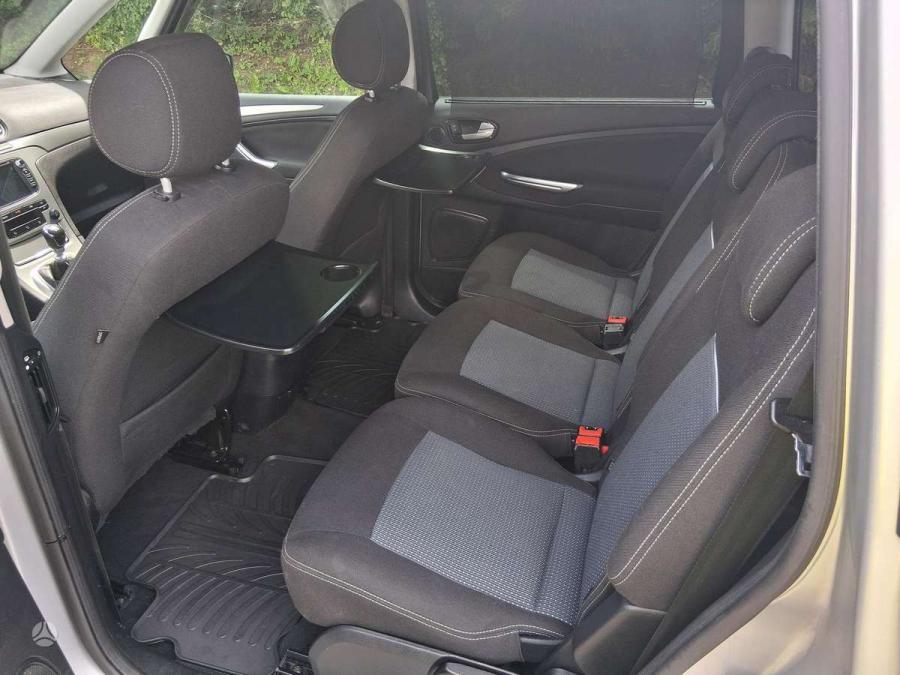 Grey Ford Galaxy 2011 in Marijampole, with an engine capacity of 2.00 L and mileage of 288 thousand km for 4950 €, photo 17 on AUTOMOTO.COM.LV