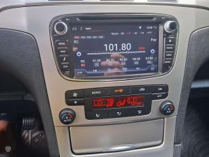 Grey Ford Galaxy 2011 in Marijampole, with an engine capacity of 2.00 L and mileage of 288 thousand km for 4950 €, photo 24 on AUTOMOTO.COM.LV