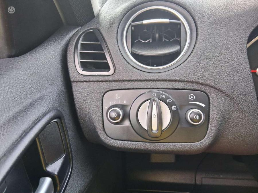 Grey Ford Galaxy 2011 in Marijampole, with an engine capacity of 2.00 L and mileage of 288 thousand km for 4950 €, photo 31 on AUTOMOTO.COM.LV