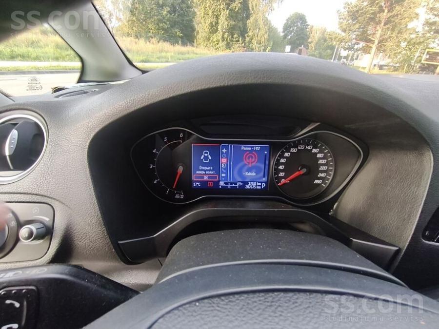 Pelēks Ford Galaxy 2011 Rīga, ar dzinēja tilpumu 2.00 L un nobraukumu 287 tūkst. km par 4599 €, foto 12 vietnē AUTOMOTO.COM.LV