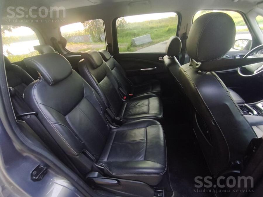 Pelēks Ford Galaxy 2011 Rīga, ar dzinēja tilpumu 2.00 L un nobraukumu 287 tūkst. km par 4599 €, foto 17 vietnē AUTOMOTO.COM.LV