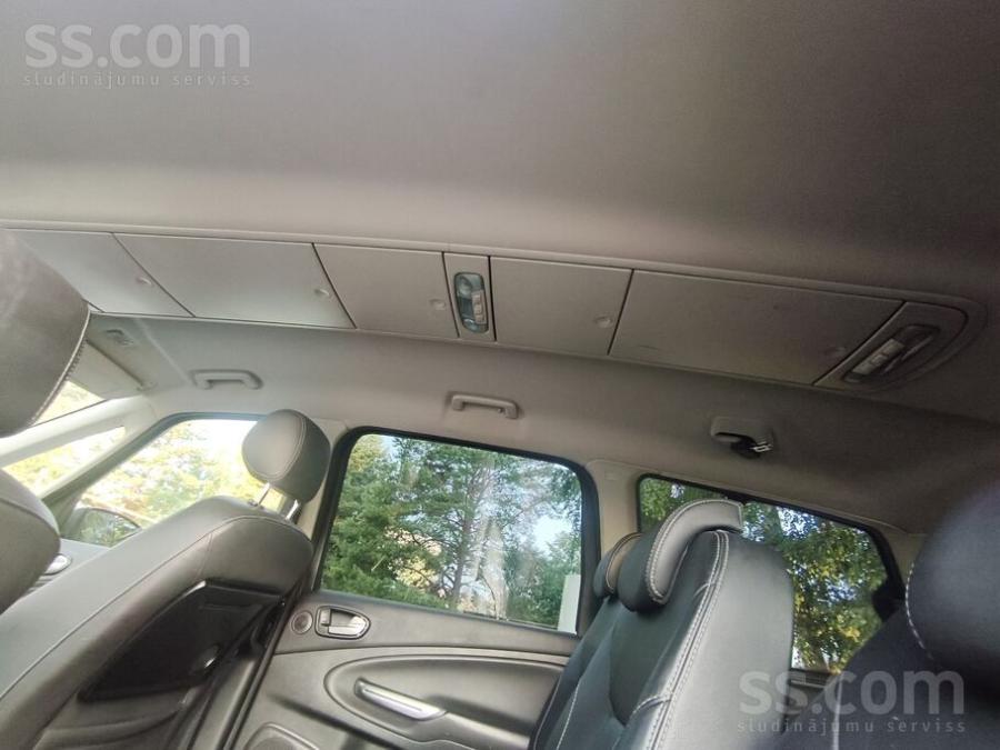 Pelēks Ford Galaxy 2011 Rīga, ar dzinēja tilpumu 2.00 L un nobraukumu 287 tūkst. km par 4599 €, foto 19 vietnē AUTOMOTO.COM.LV
