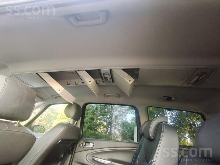 Pelēks Ford Galaxy 2011 Rīga, ar dzinēja tilpumu 2.00 L un nobraukumu 287 tūkst. km par 4599 €, foto 20 vietnē AUTOMOTO.COM.LV