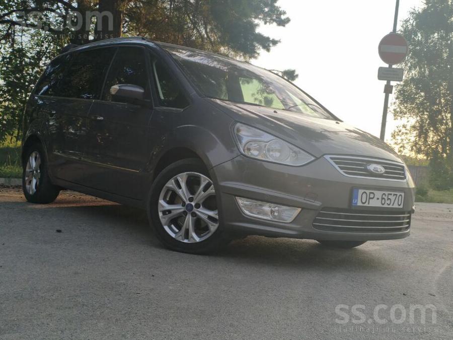 Pelēks Ford Galaxy 2011 Rīga, ar dzinēja tilpumu 2.00 L un nobraukumu 287 tūkst. km par 4599 €, foto 23 vietnē AUTOMOTO.COM.LV