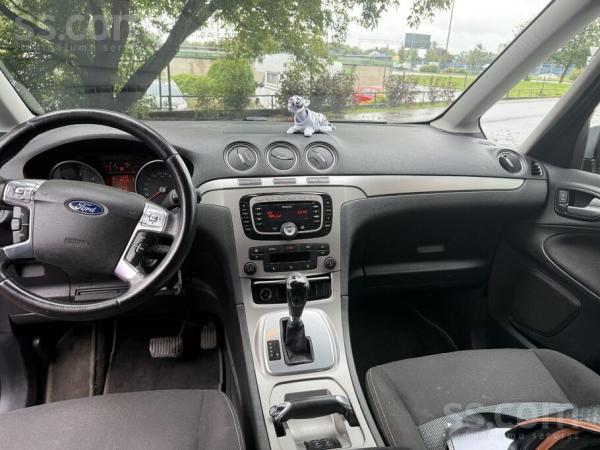 Grey Ford Galaxy 2011 in Riga, with an engine capacity of 2.00 L and mileage of 0 thousand km for 3300 €, photo 2 on AUTOMOTO.COM.LV