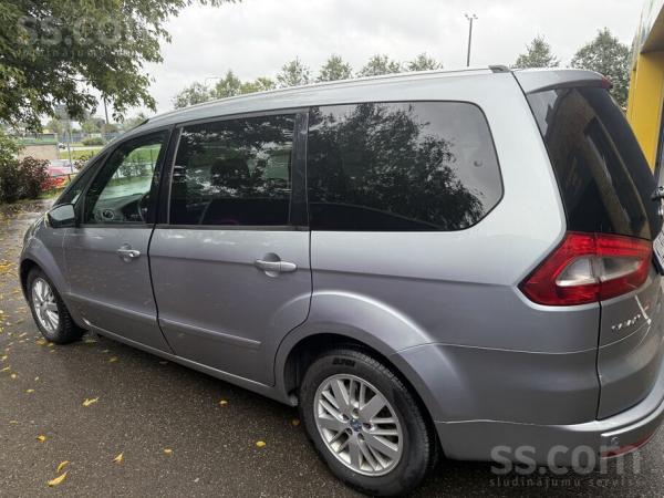Grey Ford Galaxy 2011 in Riga, with an engine capacity of 2.00 L and mileage of 0 thousand km for 3300 €, photo 3 on AUTOMOTO.COM.LV