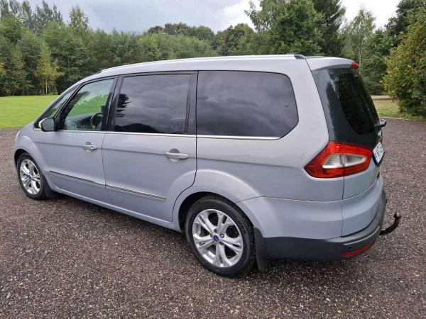 Ford Galaxy 2011 Kuršėnai vietnē Pelēks Ford Galaxy 2011 Kuršėnai, ar dzinēja tilpumu 1.60 L un nobraukumu 185 tūkst. km par 7500 €, foto 6 vietnē AUTOMOTO.COM.LV