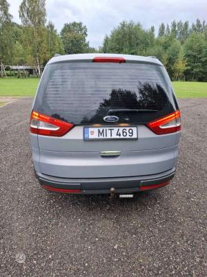 Pelēks Ford Galaxy 2011 Kuršėnai, ar dzinēja tilpumu 1.60 L un nobraukumu 185 tūkst. km par 7500 €, foto 7 vietnē AUTOMOTO.COM.LV
