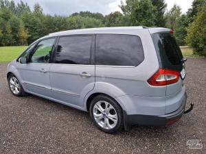 Grey Ford Galaxy 2011 in Vilnius, with an engine capacity of 1.60 L and mileage of 185 thousand km for 7500 €, photo 6 on AUTOMOTO.COM.LV